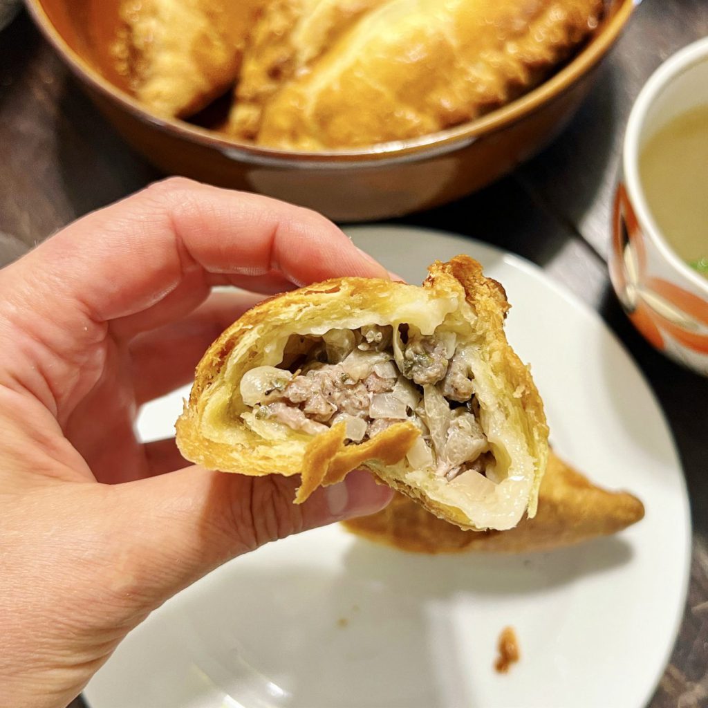 Kibinai su kiauliena | Bulvių košė